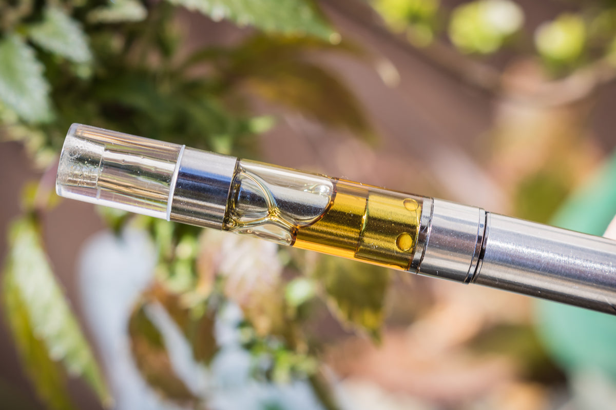 How to Fill Vape Cartridges with Thick Oil – Cannabliss Clouds Smoke Shop